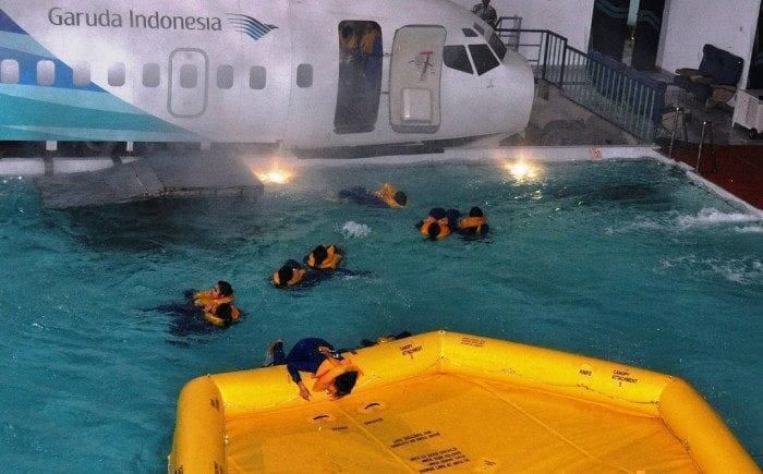 How & Why Does Swimming Form An Important Part Of Cabin Crew Training?