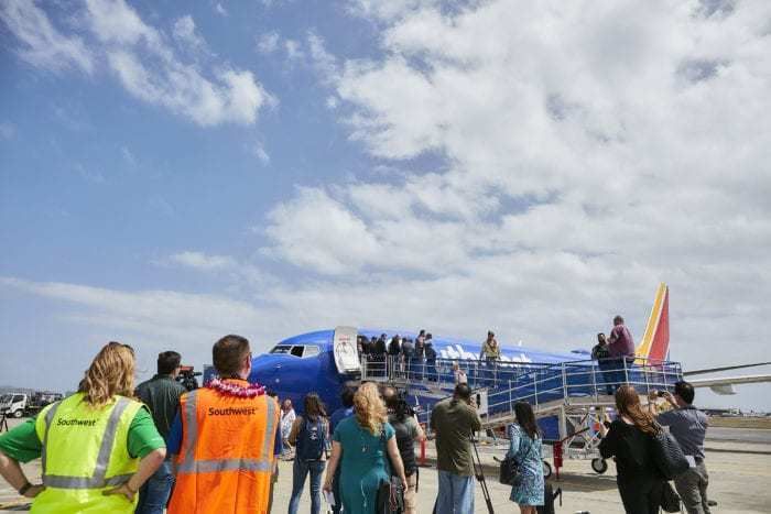 Southwest Airlines Operates First Successful Hawaii Flight