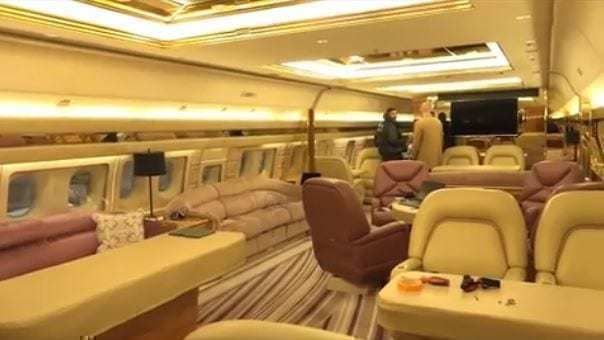 Air Drake: What Is The Cost Of Drake's Private Jet?