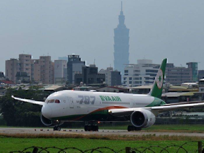 EVA Air Strike Finally Over - Disruption Expected Until Late July