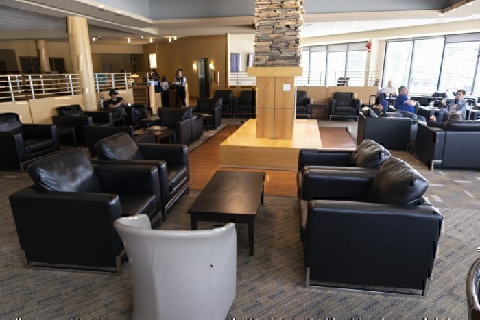 Lounge Review: Chinook Lounge at Calgary International Airport