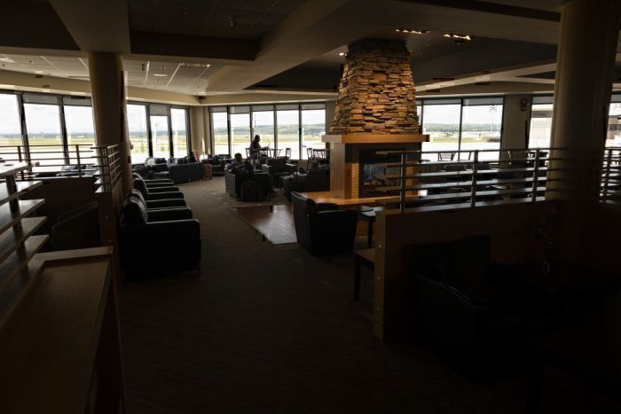 Lounge Review: Chinook Lounge at Calgary International Airport