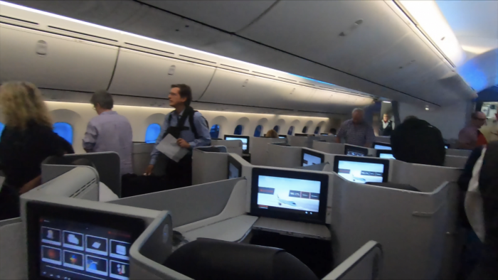 Flying Air Canada's 787-9, Signature Business Class