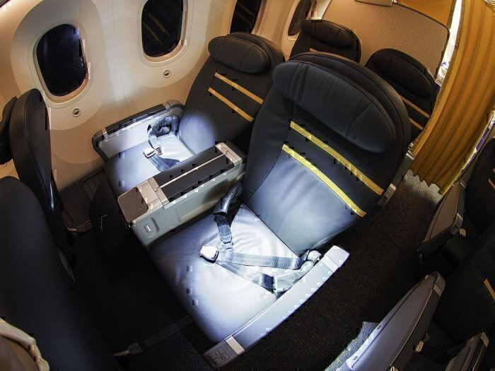 Low Cost Carrier Scoot To Rebrand "ScootBiz" Premium Offering