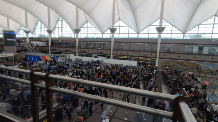 Flight Review: High-Density Business Class on United's 777-200