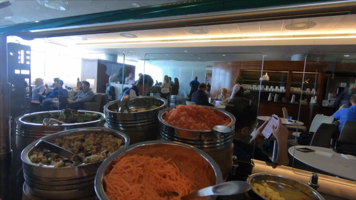 Flight Review: High-Density Business Class on United's 777-200