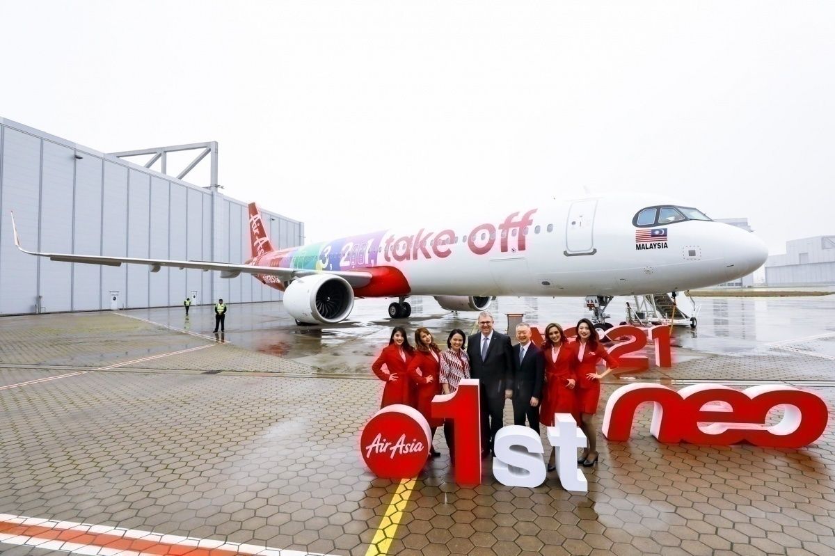AirAsia Receives Its First Airbus A321neo