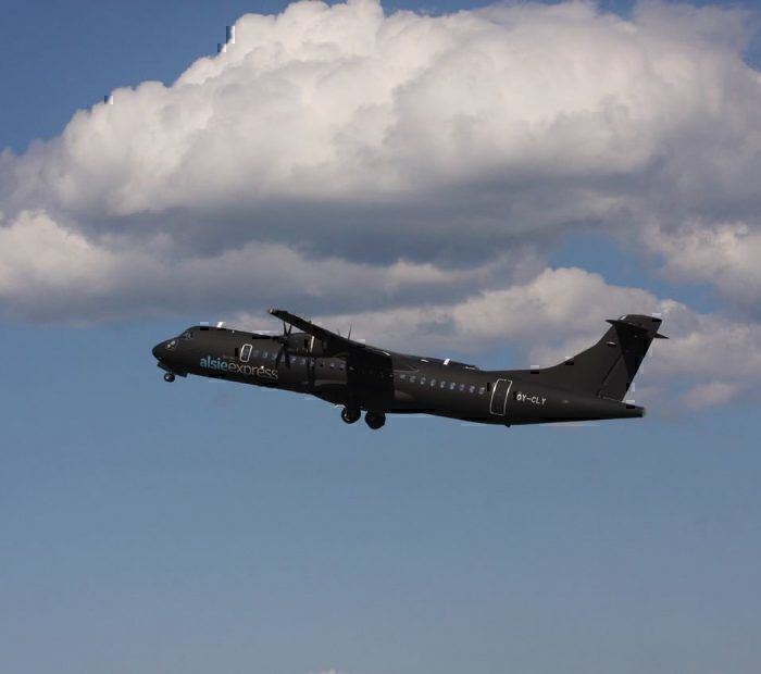 Boris Johnson Angers Environmentalists With 80 Mile Plane Ride