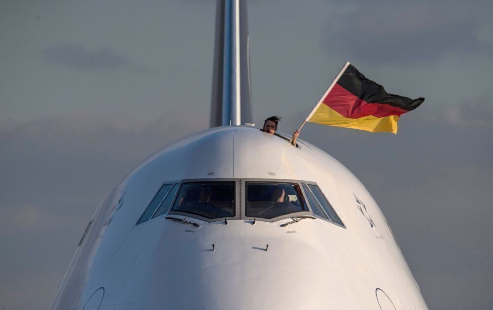 Why Do Aircraft Have A Hatch Above The Cockpit?