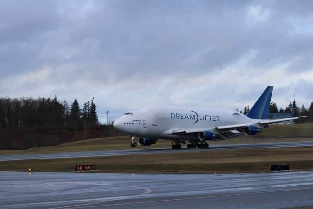 What Are The Oldest Boeing 747s In Operation?