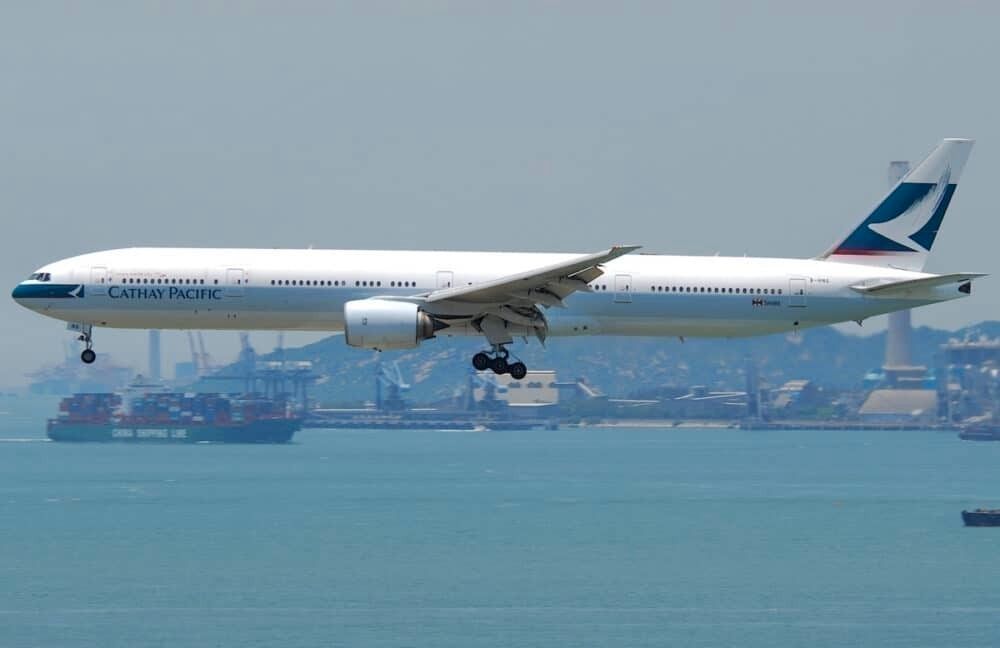 What Are The Oldest Boeing 777s In Service?