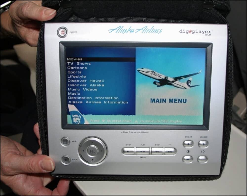 Ryanair Used To Offer IFE - Here's Why It Never Took Off