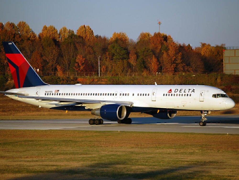 What Are The Oldest Planes In Delta Air Lines' Fleet?