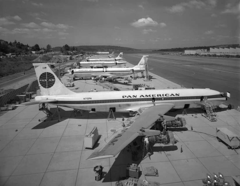 Remember When: Boeing Lined Up The Entire 7X7 Aircraft Series