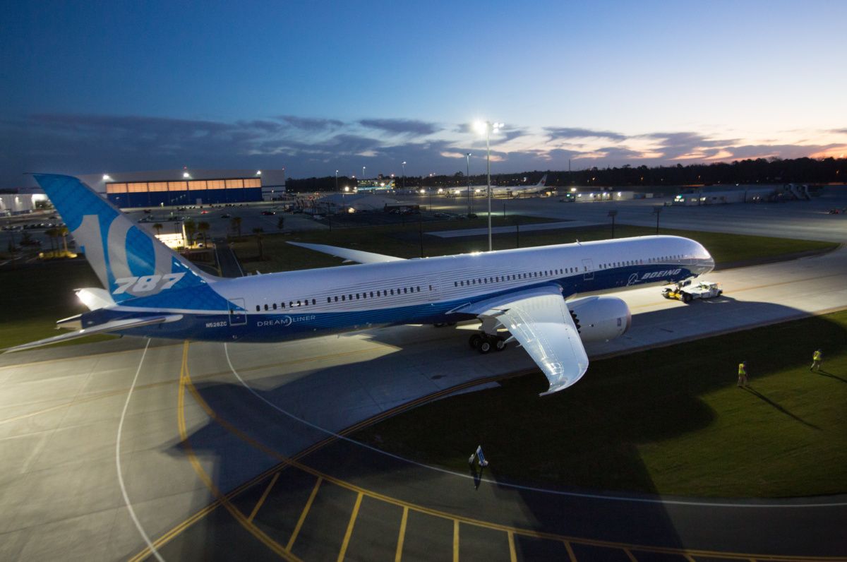 How The Boeing 787 Got The Name 'Dreamliner'