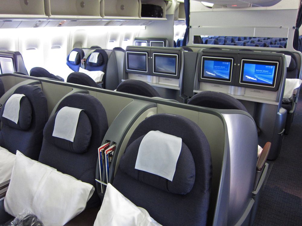 What Is Business Class? Why Does It Vary So Much Between Carriers?