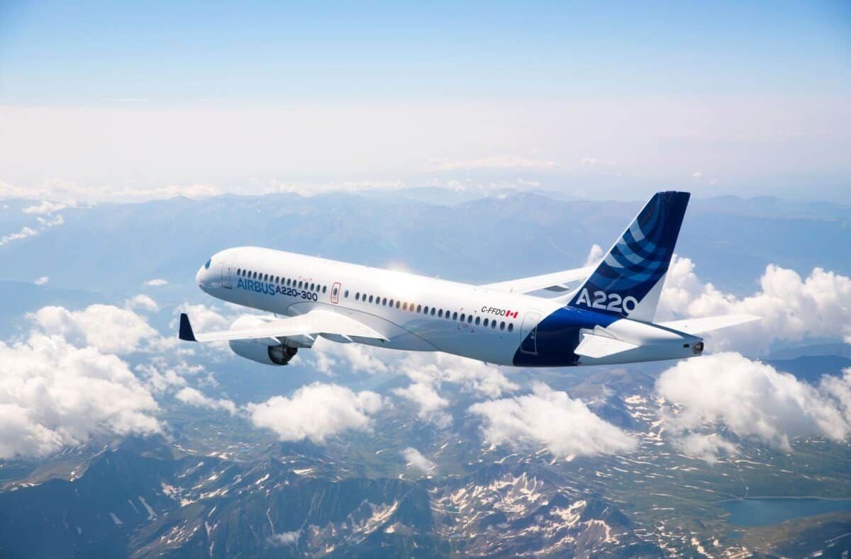 Which Airlines Fly The Airbus A220?