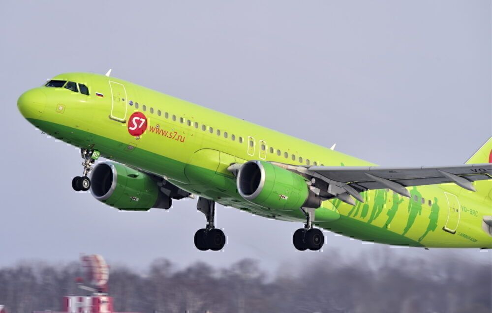 S7 Airbus A320 Returns To Moscow Over Unreliable Airspeed