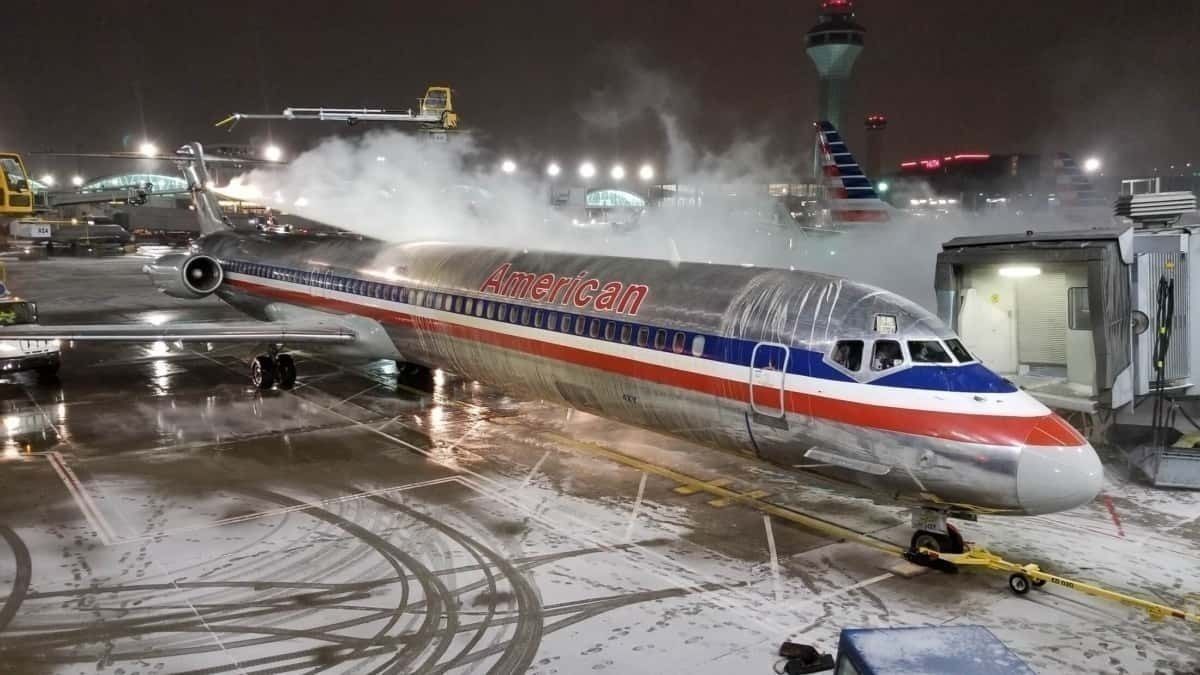 Miss American Airlines' MD-80s? You Can Now Own A Piece Of One!