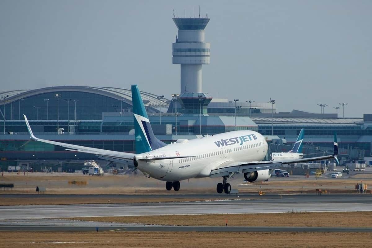 WestJet Boeing 737 Conducted A Flapless Landing In Deer Lake