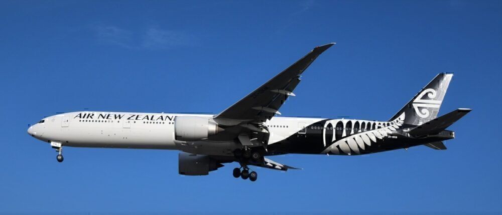 What Are The Oldest Planes Flying For Air New Zealand?