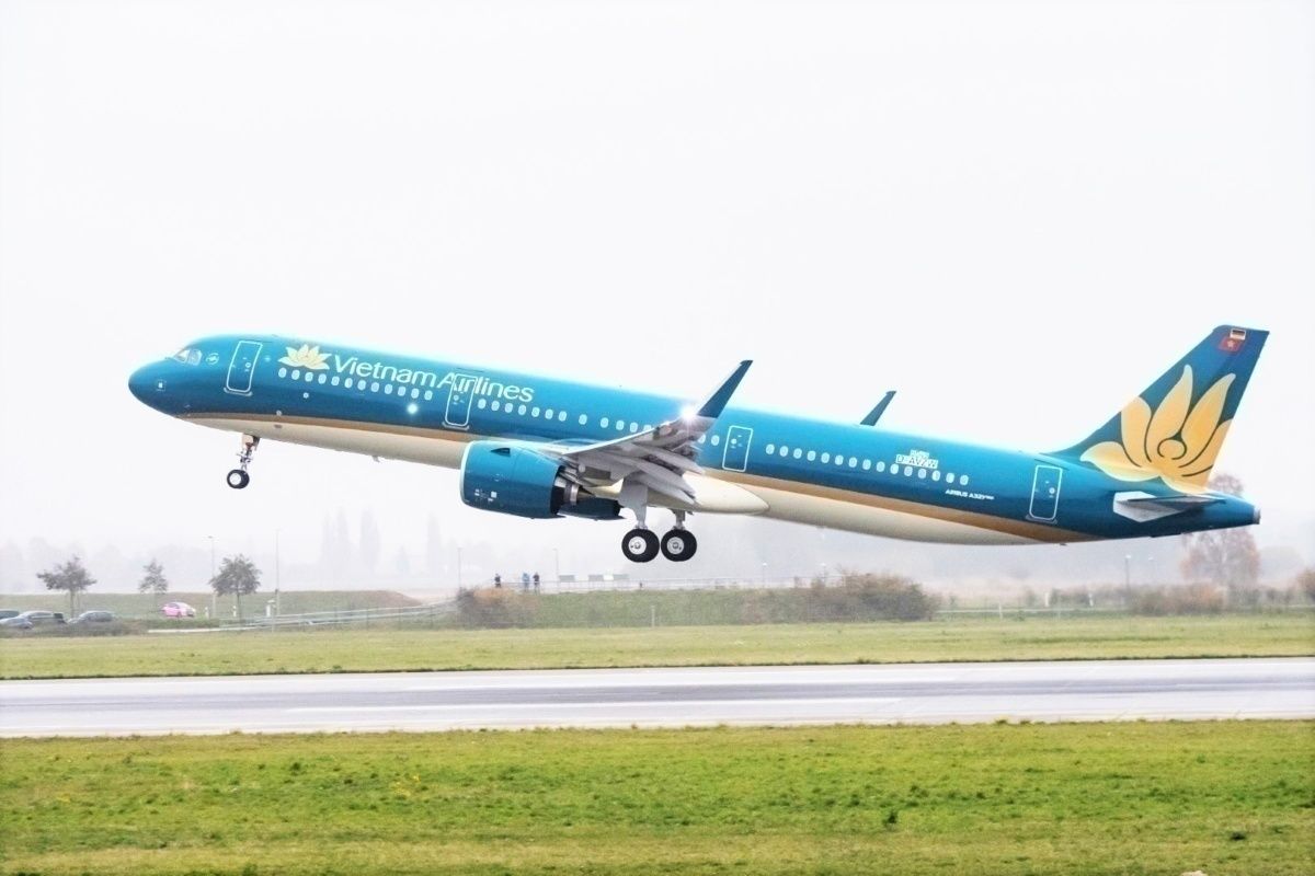 Vietnam Airlines Reinstates 6 Domestic Routes After 2nd Wave