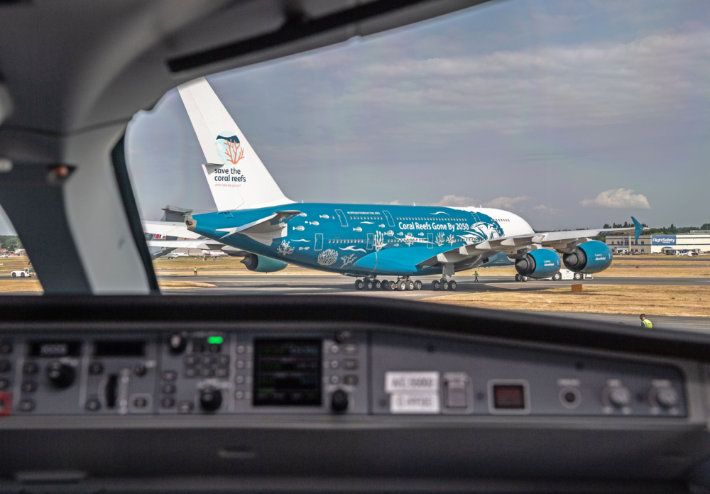Why The Airbus A380 Is Only Equipped With Reverse Thrust On Its Inside ...