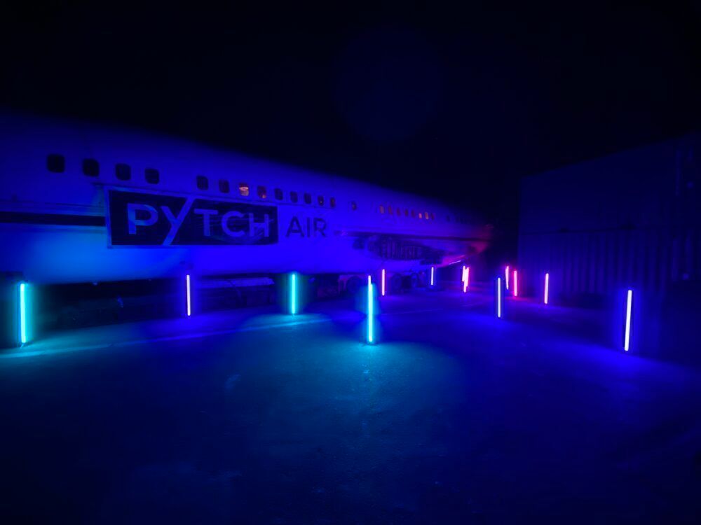 After Some Bumps Boeing 727 Successfully Transported Overland In The UK