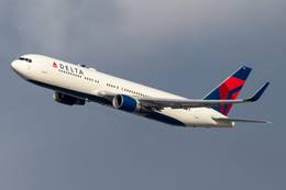 The Delta Air Lines Aircraft With The Most Hours And Cycles