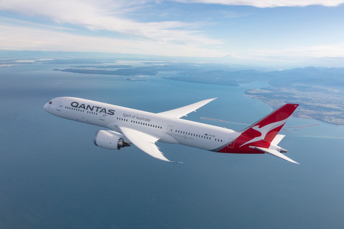 Fly Me To The Moon: Qantas Supermoon Scenic Flight Takes Off