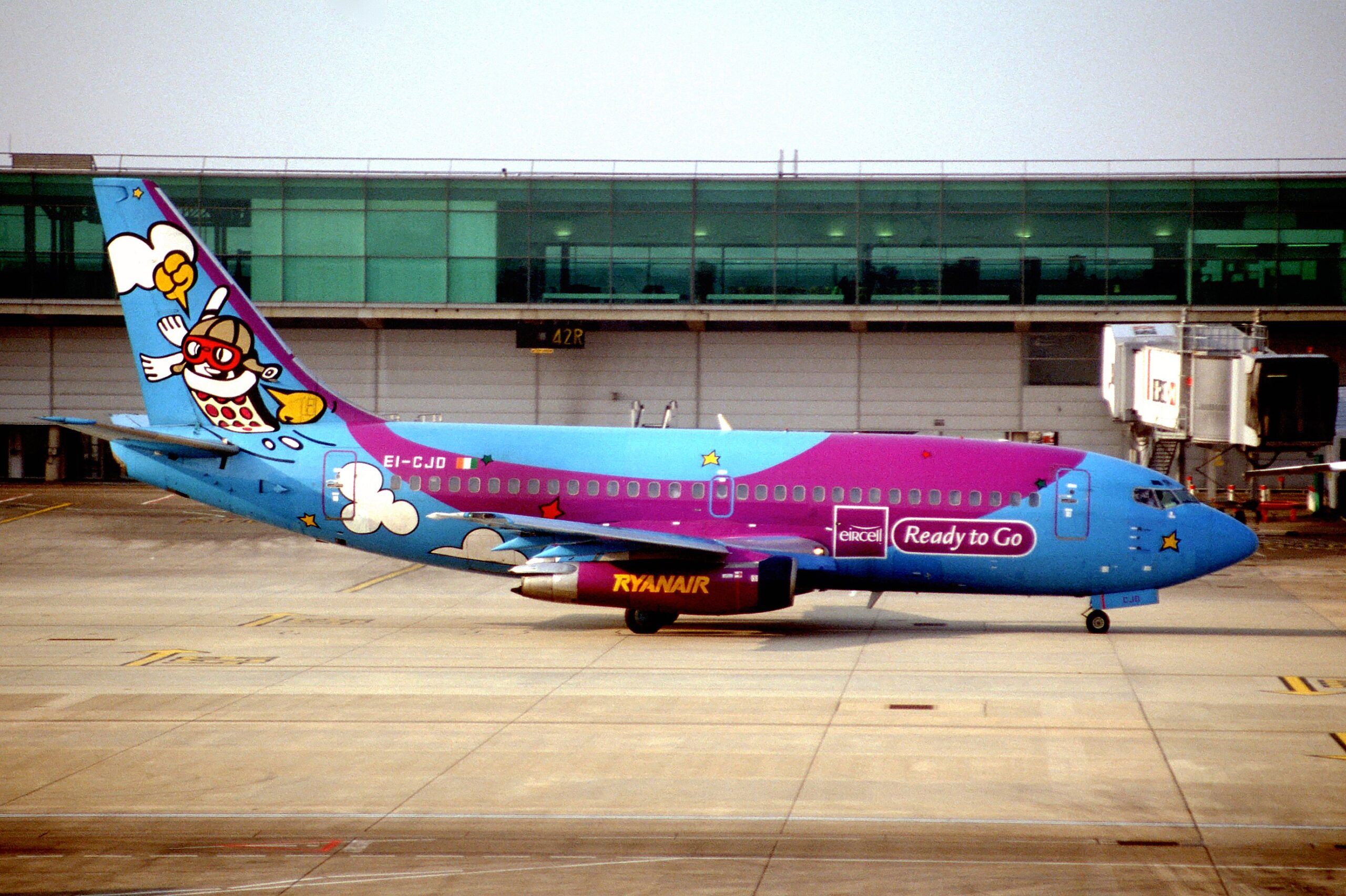 How Much Does It Cost To Advertise On A Ryanair Boeing 737?