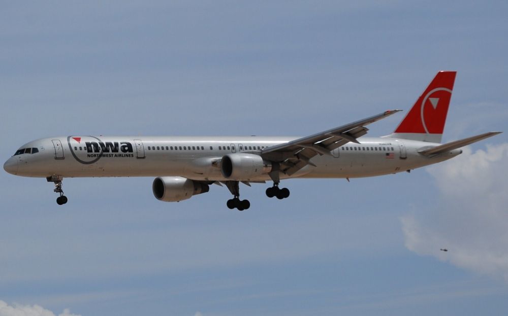 Throwback: 5 Iconic Aircraft Types That Northwest Airlines Flew Over ...