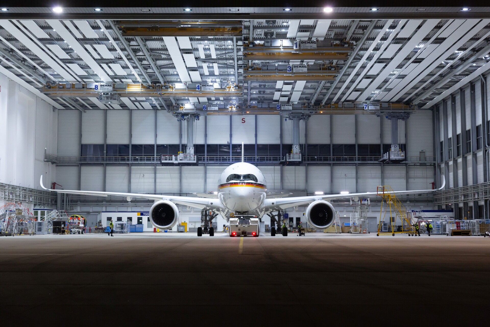 Three's A Crowd: German Government's Last A350 Takes Flight