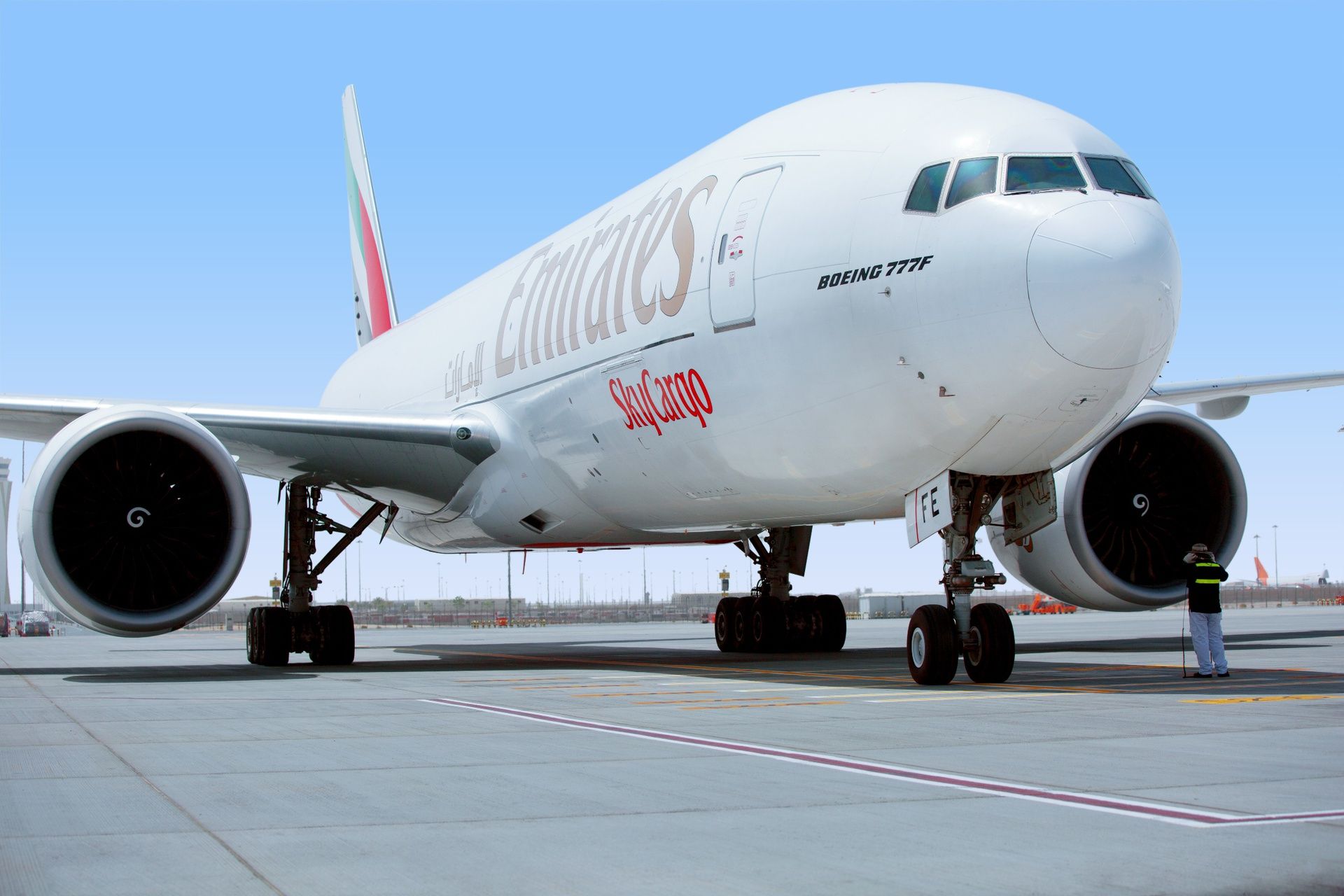 More Freighters: Emirates Orders A Couple Of Boeing 777Fs