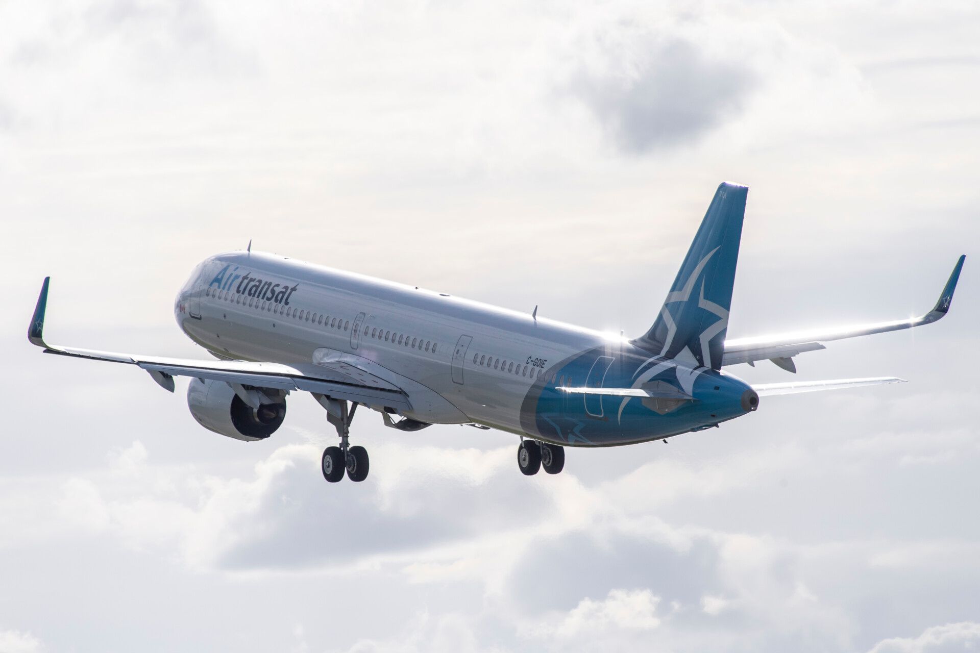 WestJet To Expand European Offerings With Air Transat Codeshare