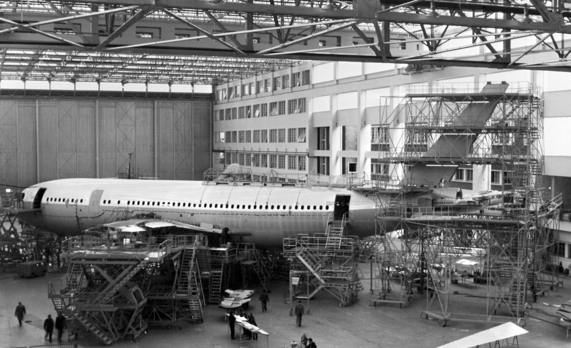 Where Does Airbus Build Its Commercial Jets?
