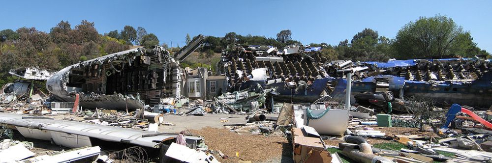 The Story Of Universal Studios' Broken Up Boeing 747