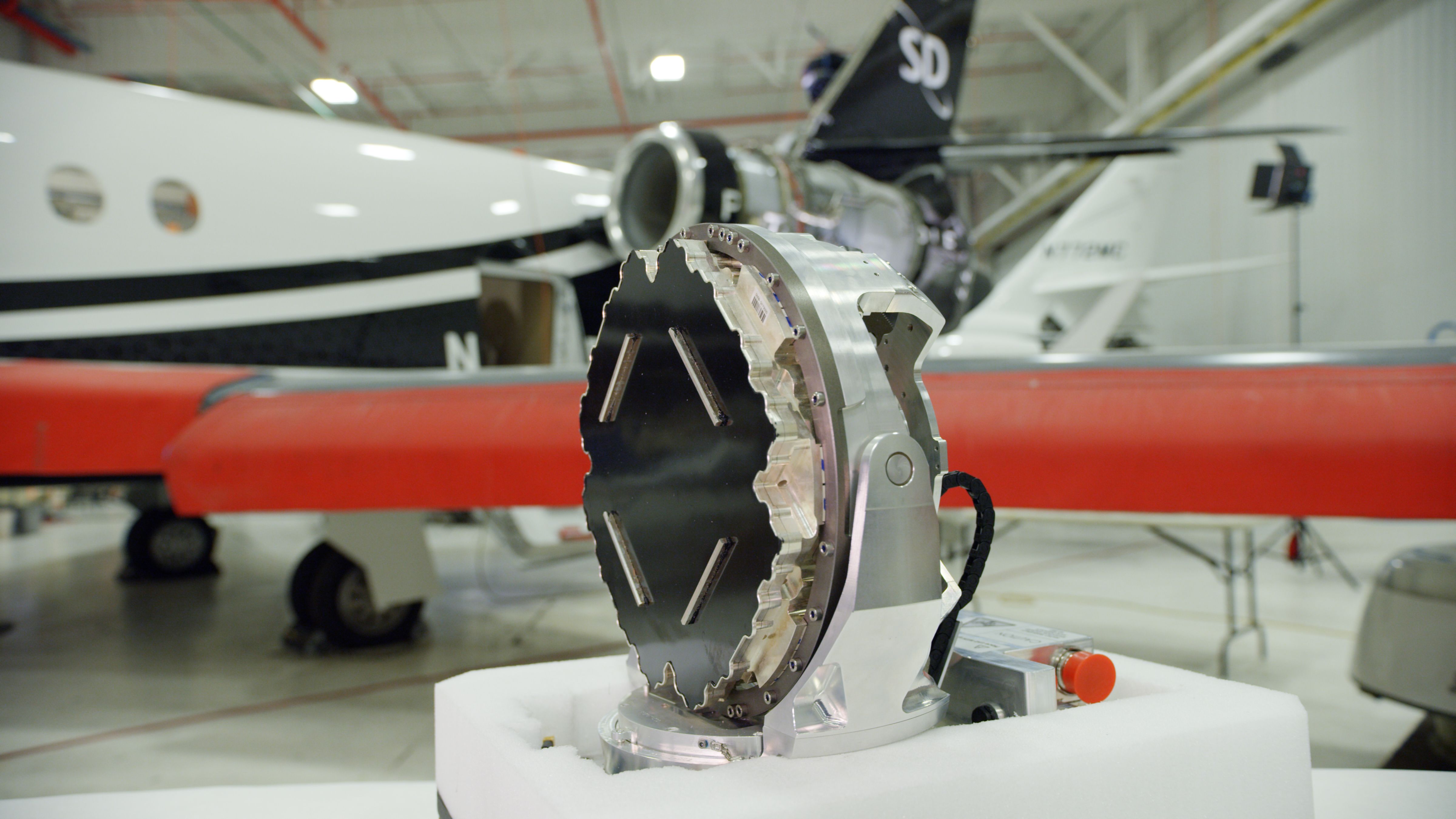 How Satcom Direct's Plane Simple™ Technology Is Solving Complex ...