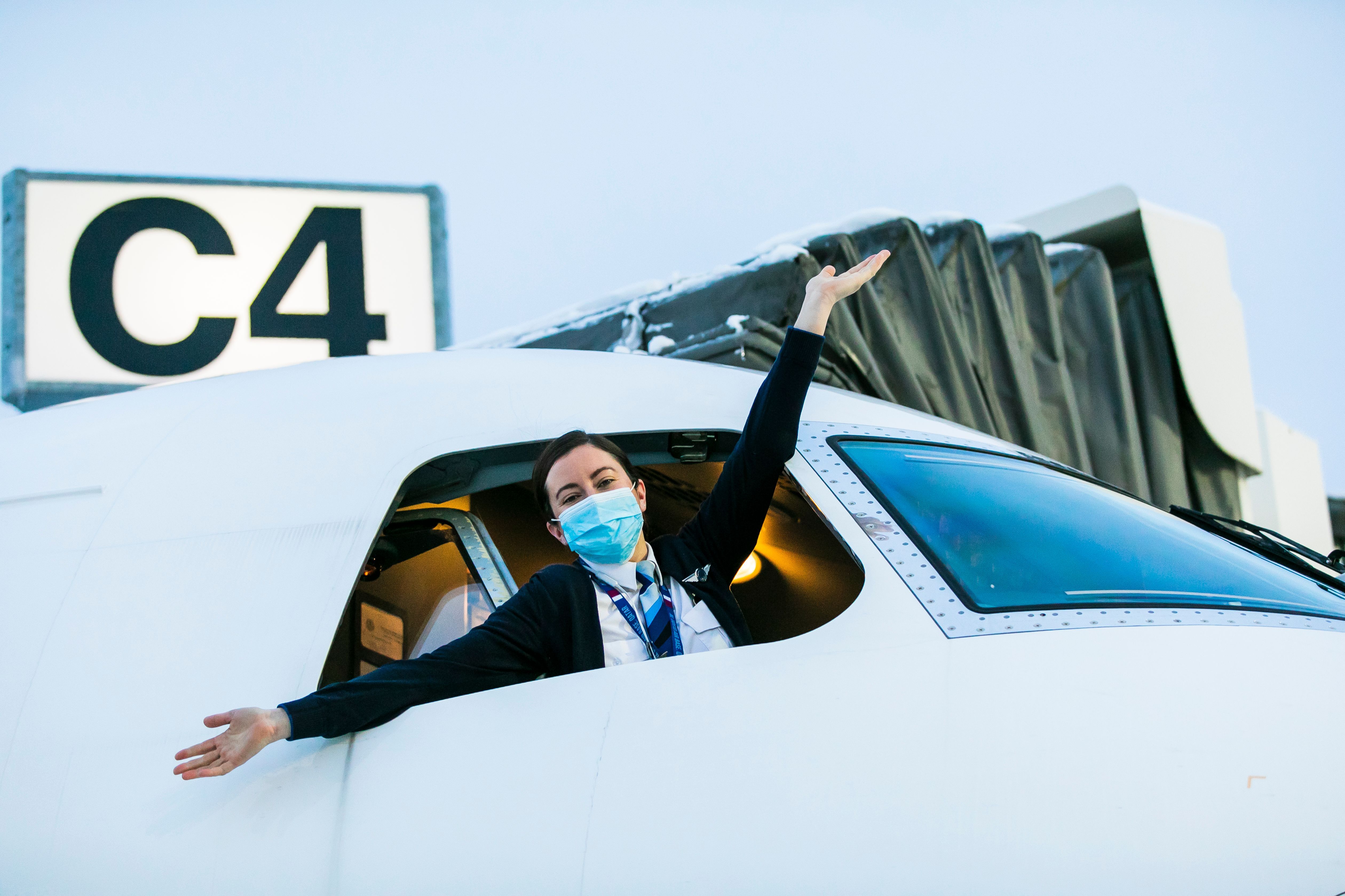 Alaska Airlines Launches Academy To Train The Next Generation Of Pilots