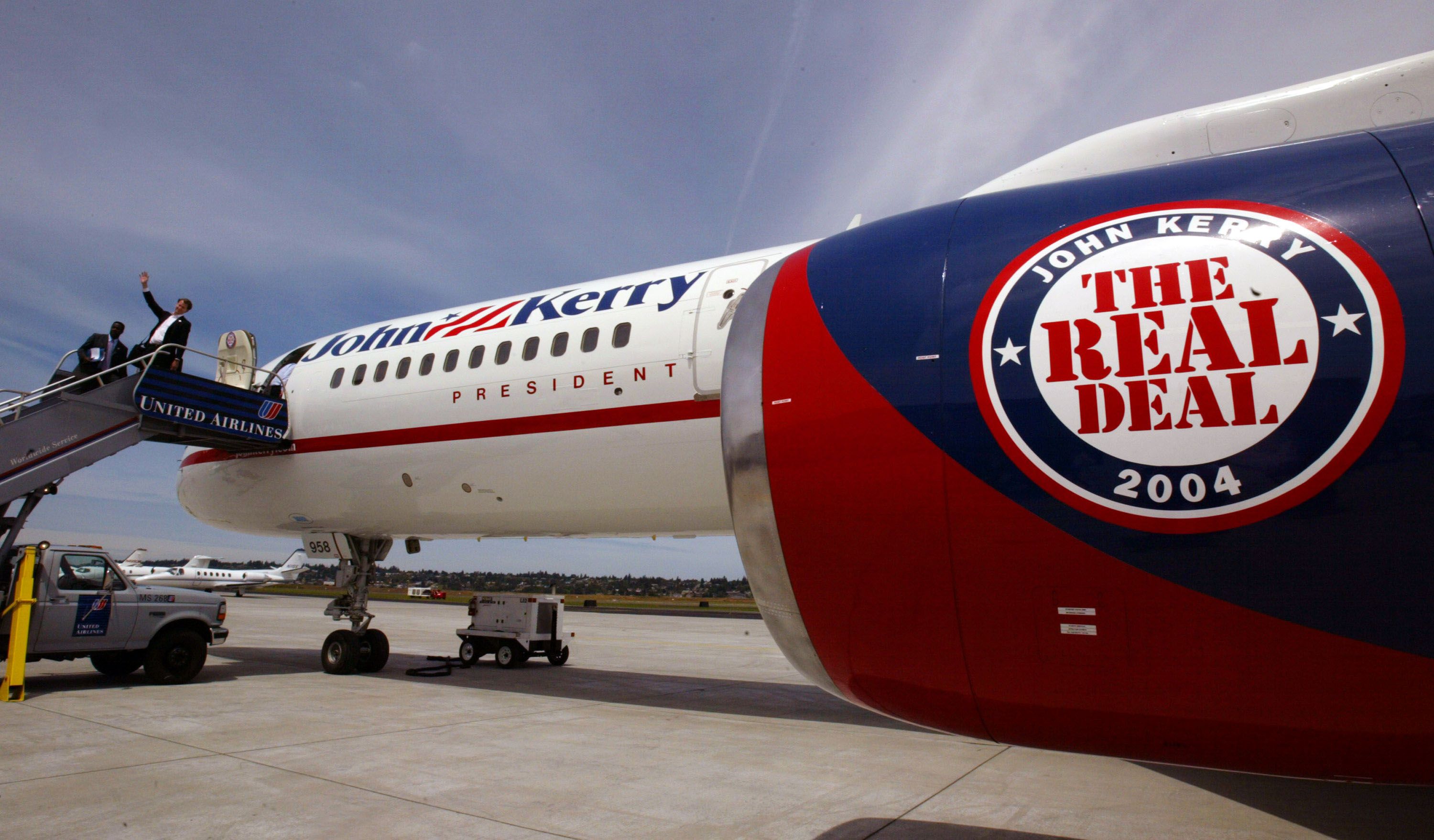 Flying The Candidates: Inside The World Of Presidential Campaign Charters