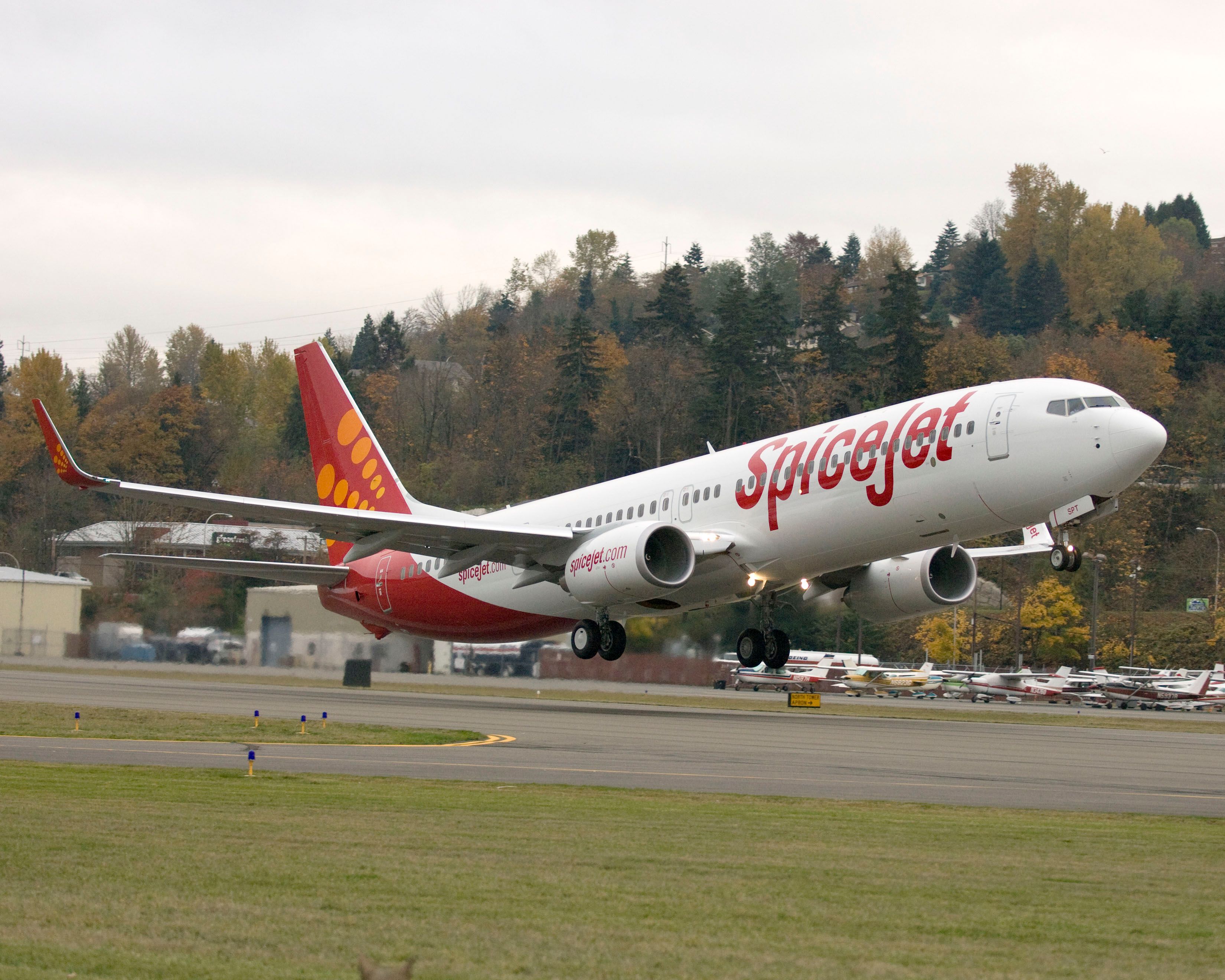 SpiceJet Boeing 737-800 Hits Pole With Wing During Pushback In Delhi