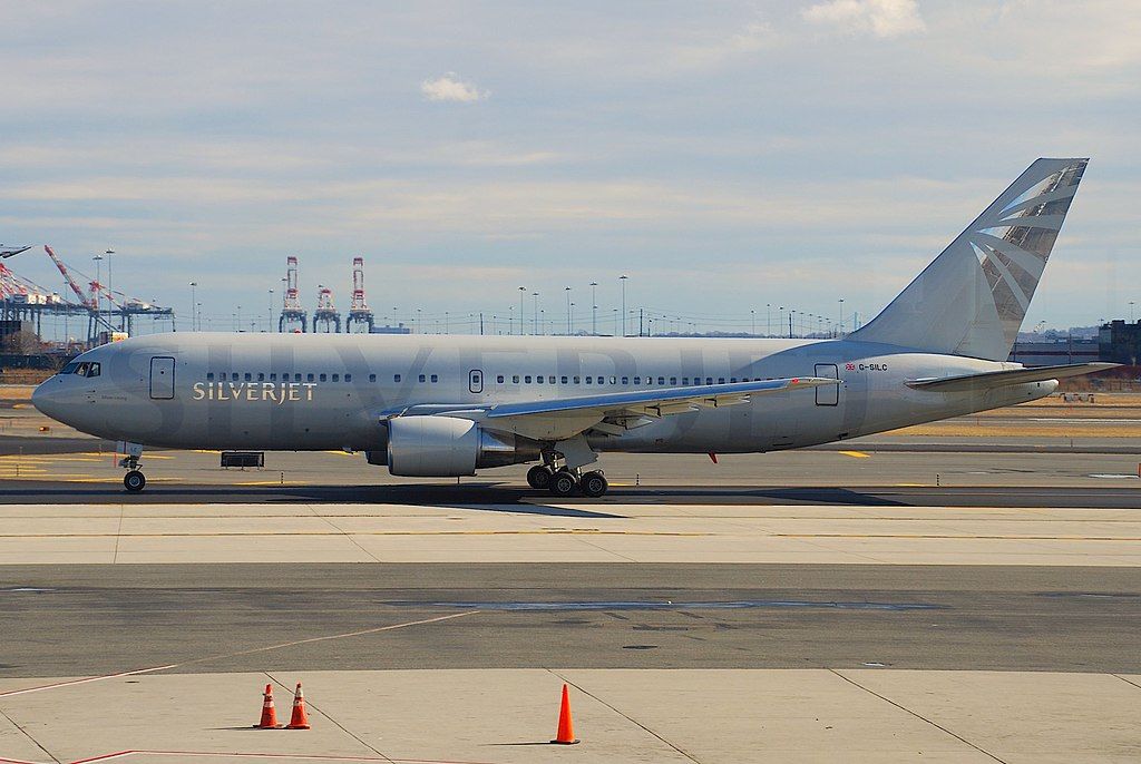 The All-British, All-Business Class Airline: What happened to Silverjet?