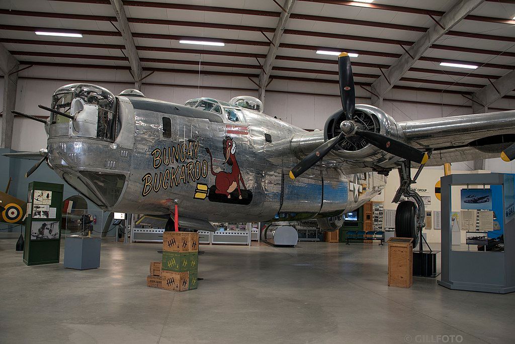 Ed Long & Evelyn Bryan Johnson: The Pilots With The Most Hours