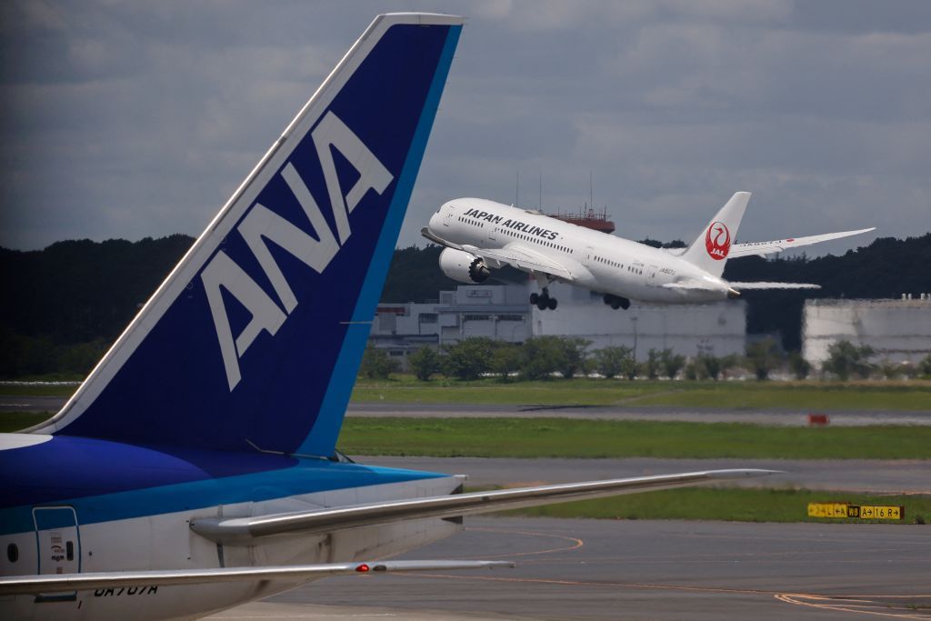 Japan Airlines vs ANA - Which Japanese Carrier Is Better?