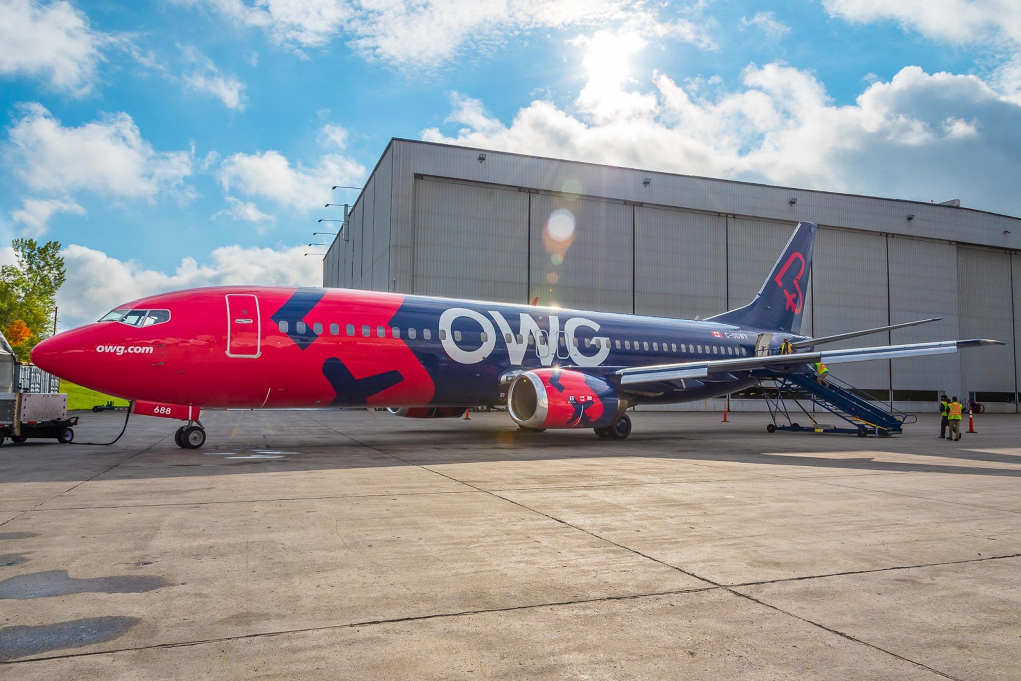 The Largest Boeing 737 Classic Variant: A Look At The Oldest Active 737 ...