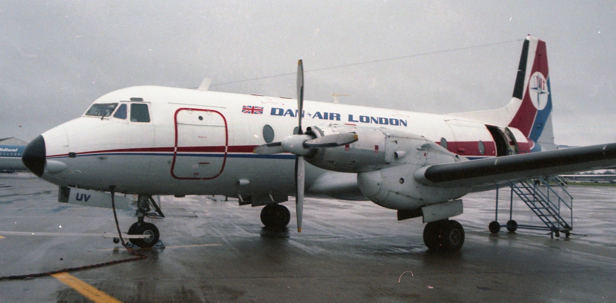 致命的な突風ロック作動：ダンエア34便の墜落