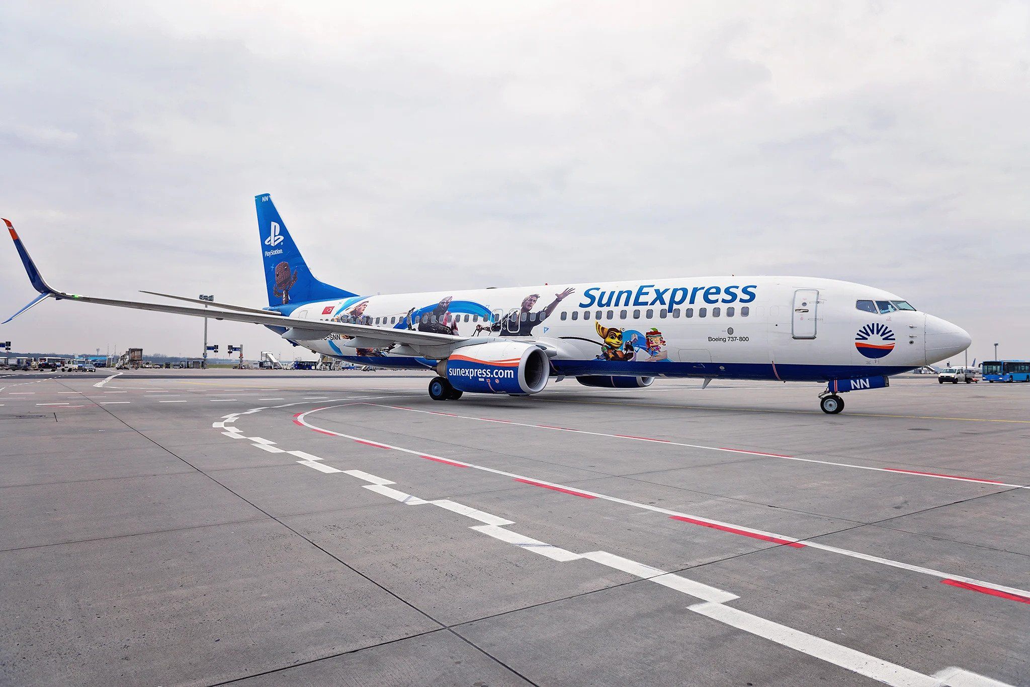 Snake Head Found In SunExpress Flight Meal