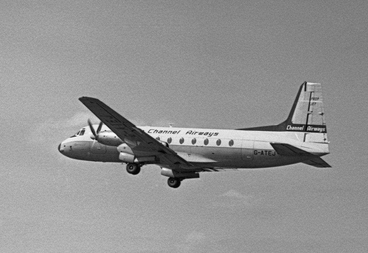 Known For Its Kneeling Landing Gear: What Was The Hawker Siddeley Andover?