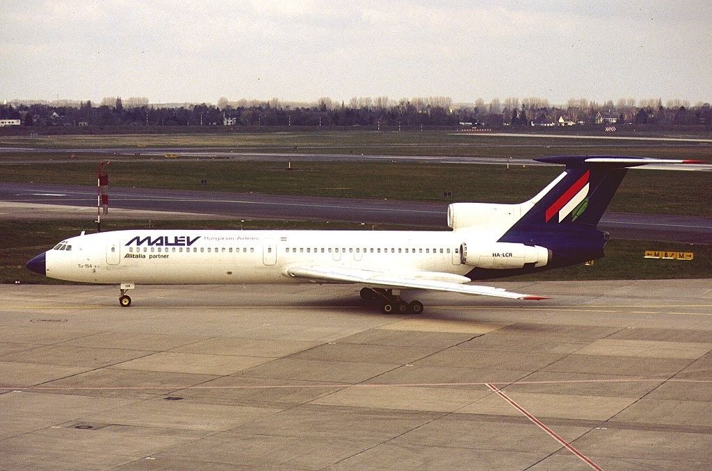 Tupolev Belly Landing: The Story Of Malév Hungarian Airlines Flight 262