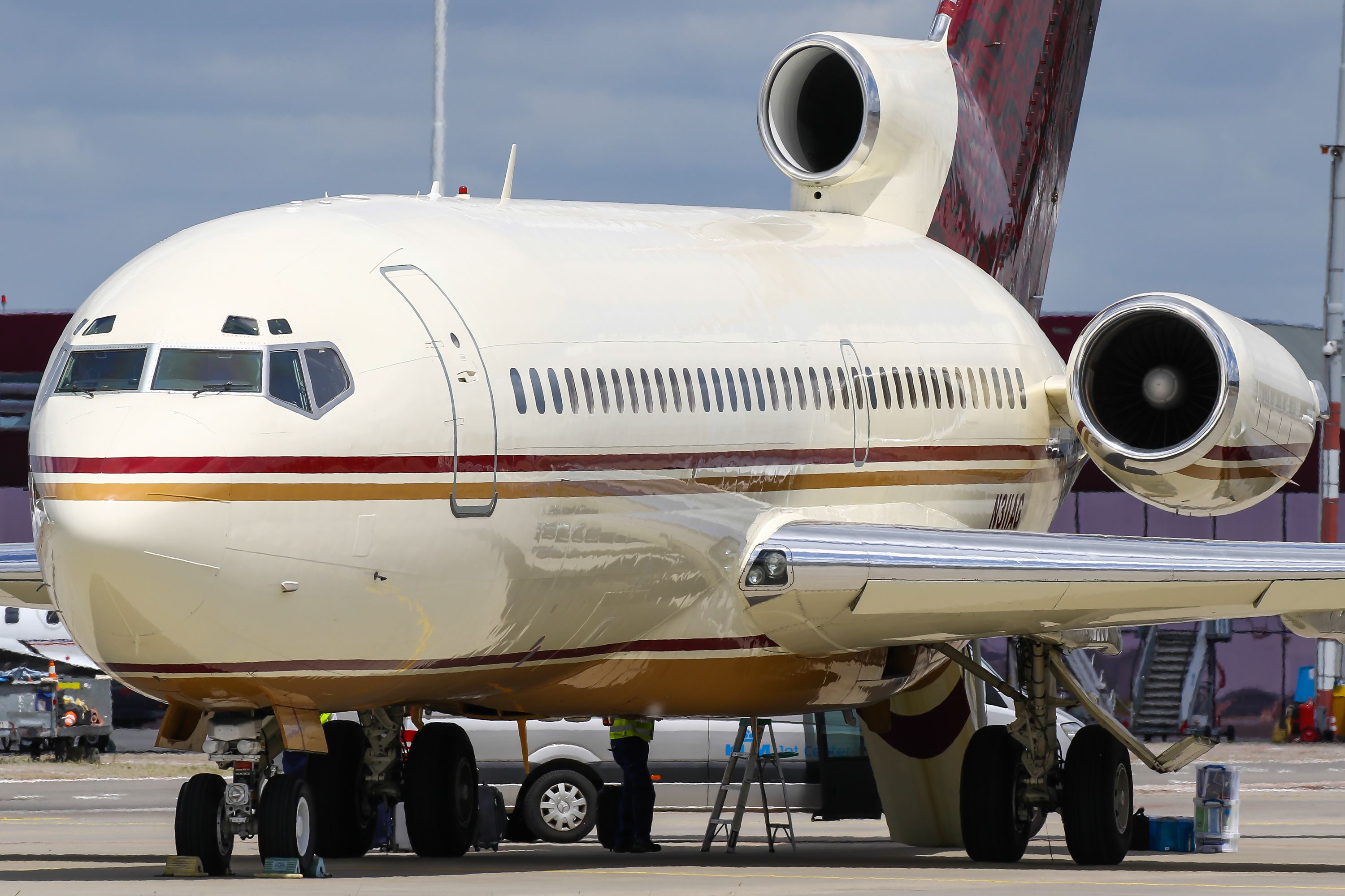 The Rise & Fall Of The Boeing 727